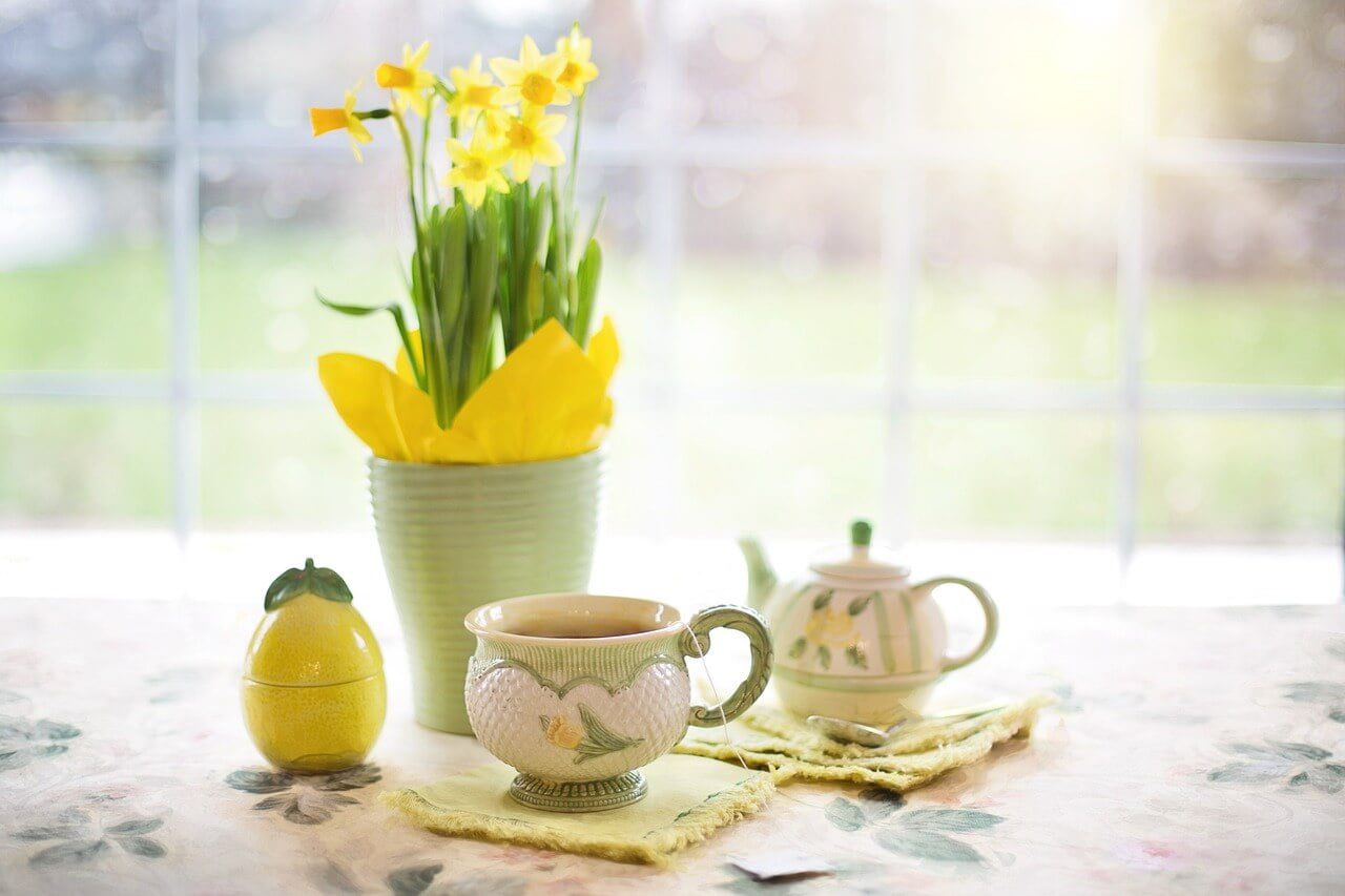 7 Amazing Yellow Tea Benefits You Need To Know